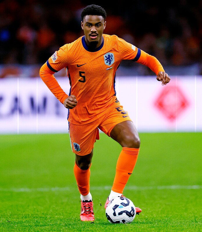 Jong Oranje zonder gepasseerde Goes maar met A-international Hato naar EK | Voetbal | bd.nl