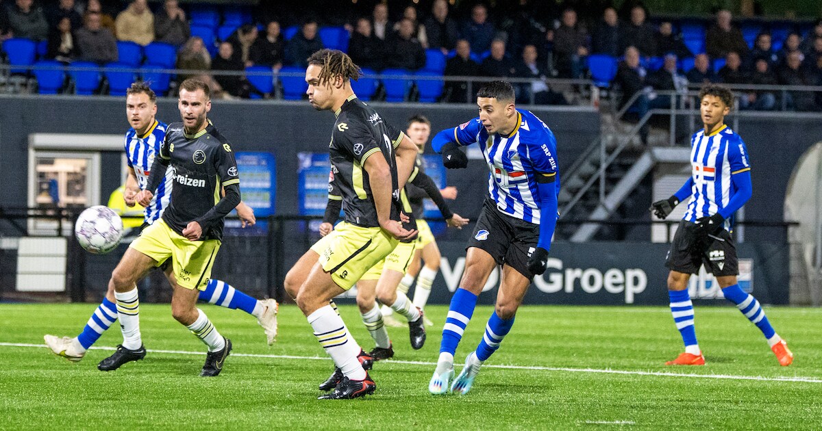 FC Eindhoven wint met het grootste gemak van Den Bosch en pakt plek ...