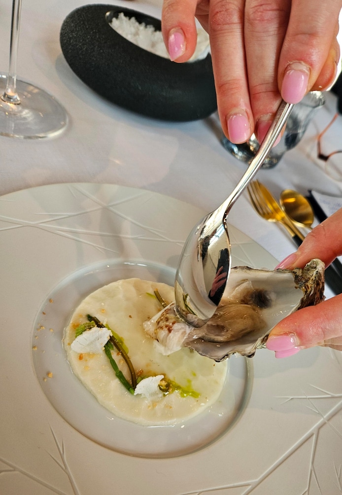 Daar waar de raad debatteerde, kookt nu een rijzende ster | Koken ...