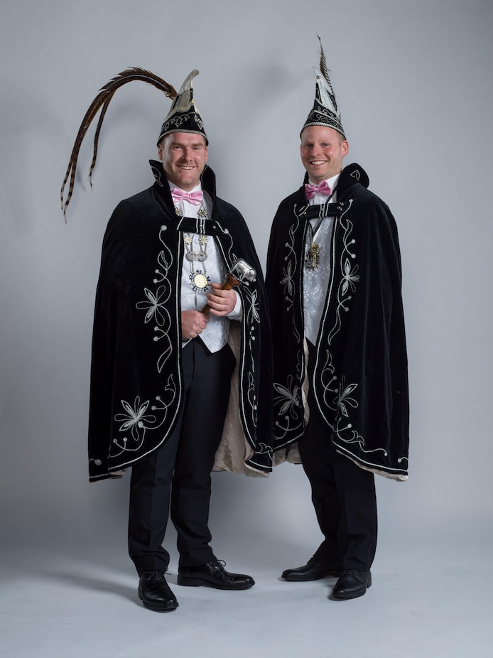 Prins Frank d'n Urste onthuld in Knorrenrijk Haren | Oss e.o. | bd.nl