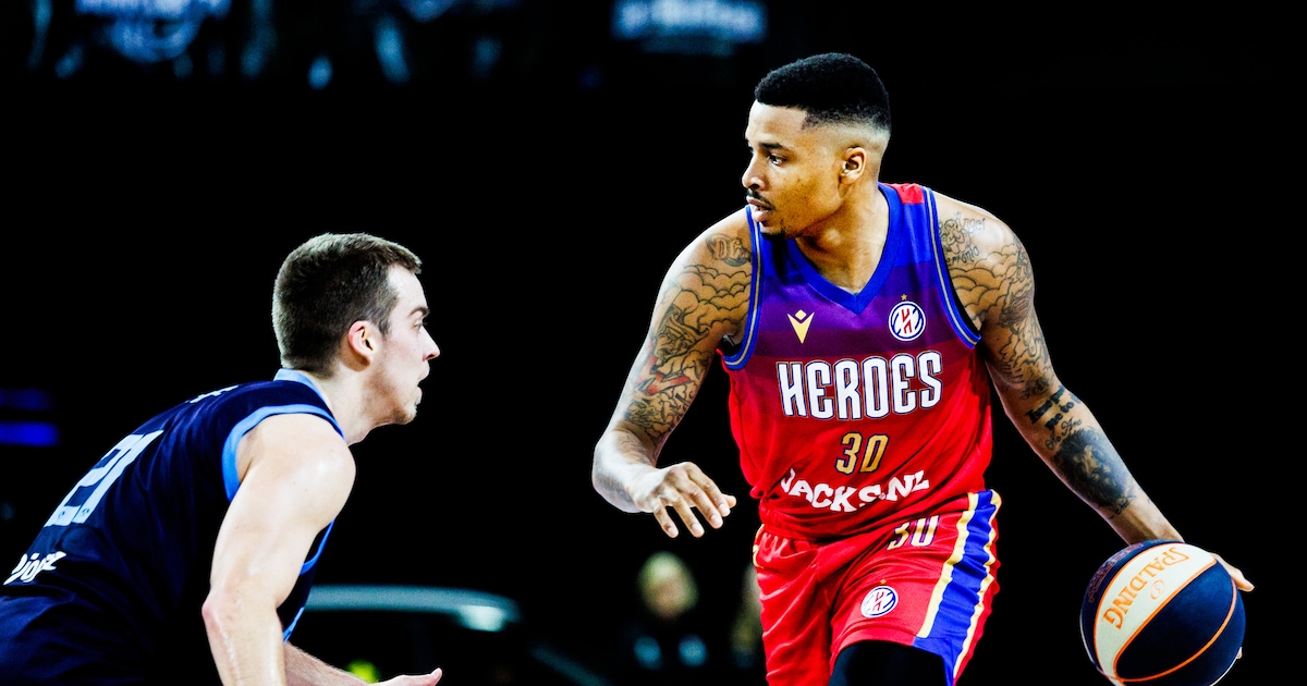 Sherron Dorsey-Walker is hersteld van enkelblessure en wint met Heroes ...