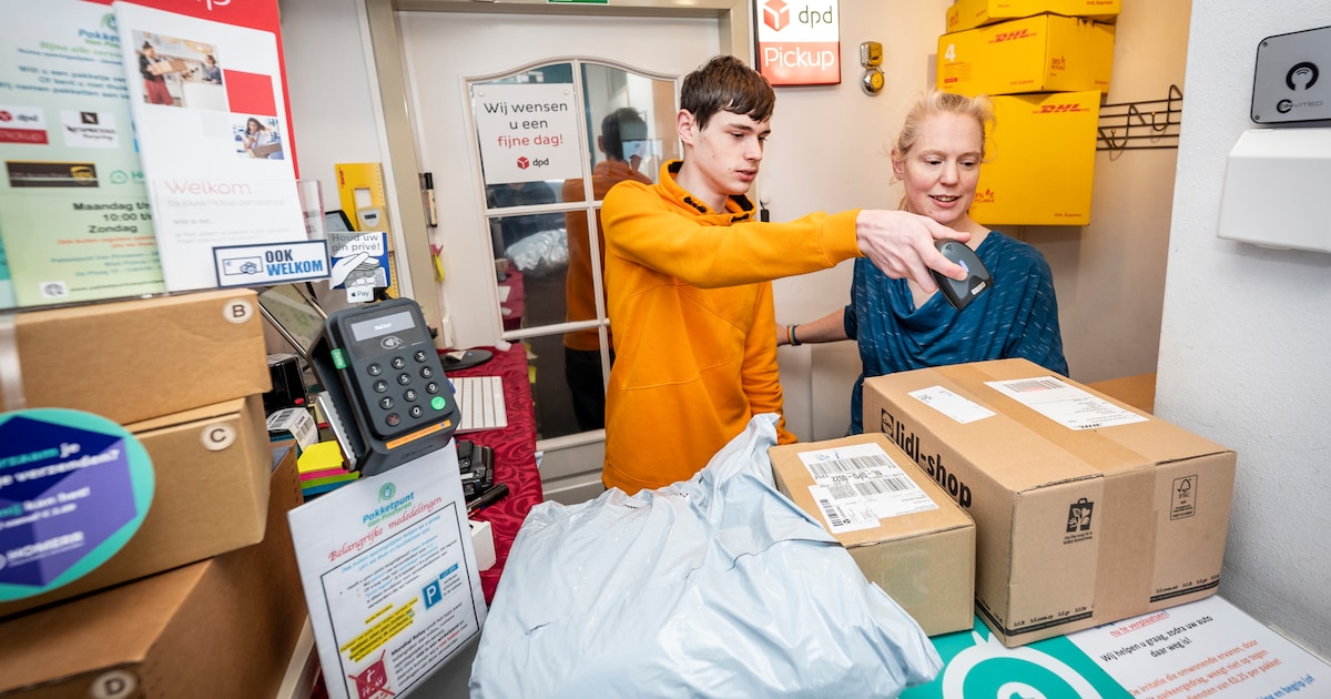 Iedere dag 150 pakketten in de gang en de bijkeuken, directeur Björre ...