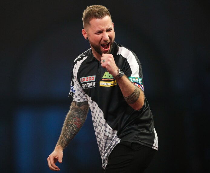 Danny Noppert verschalkt tv-debutant en staat in kwartfinales New South ...