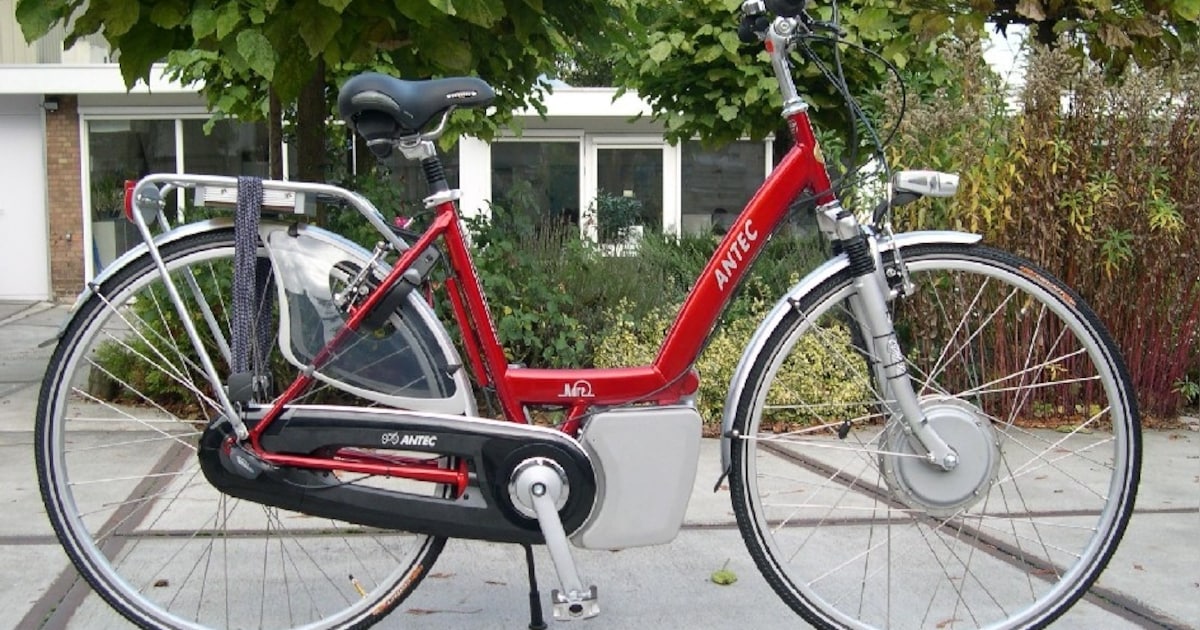 Gestolen fiets met tracker uit Rijen leidt naar drietal dat mogelijk ...