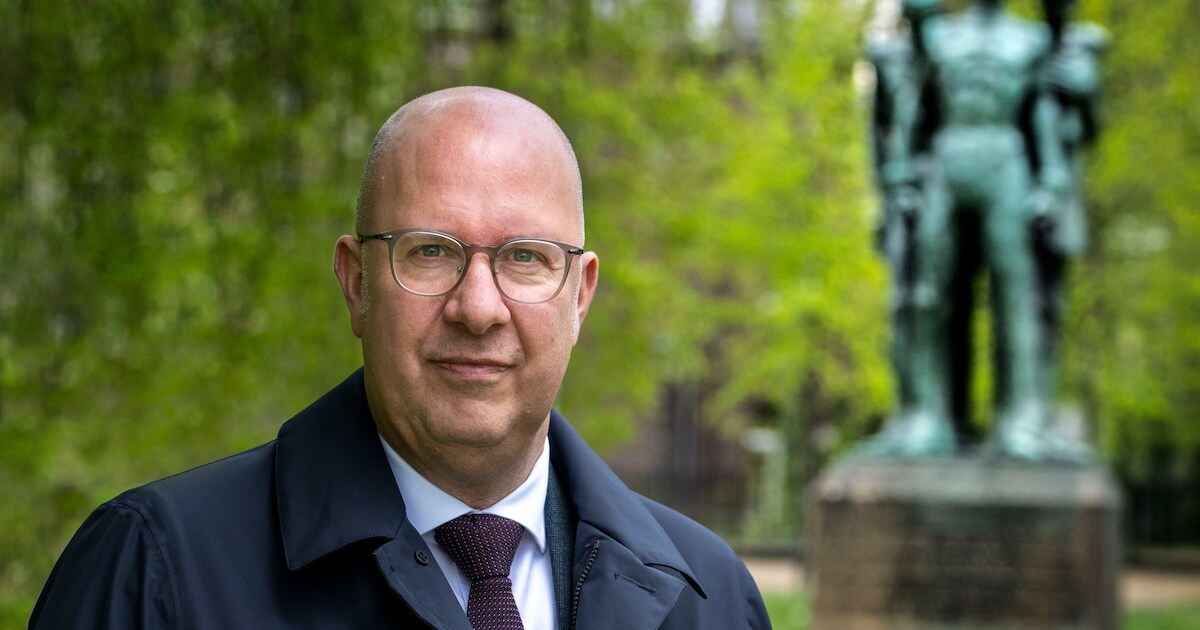 Burgemeester Jack Mikkers wil langer in Den Bosch blijven | Den Bosch ...