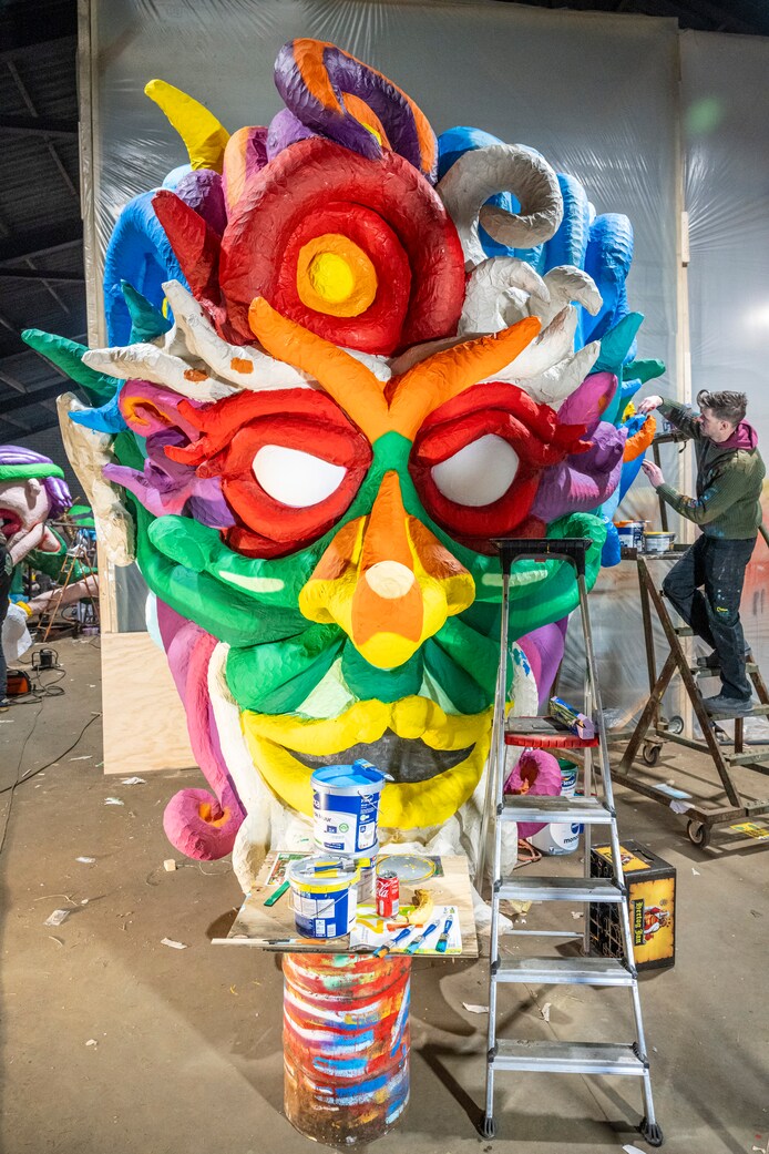 Al in het Frotkot dromen van De Schaal, jong en oud bouwen massaal voor ...