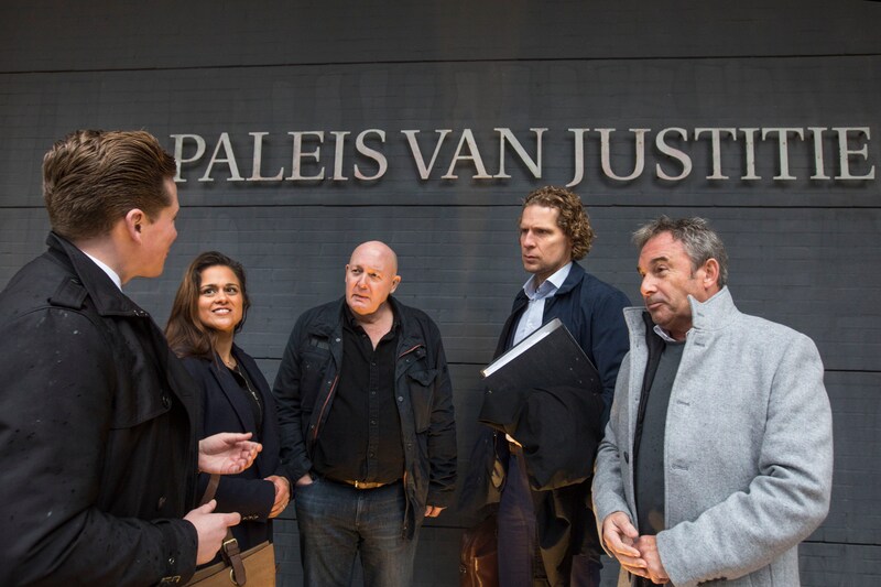 Ex-coffeeshophouder Johan van Laarhoven wil 44 miljoen na gruwelijke ...