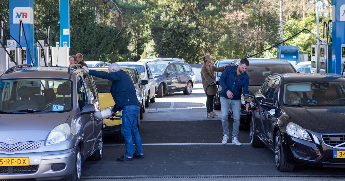 Poppels tankstation verbouwt: situatie voor tankende Brabanders wordt ...