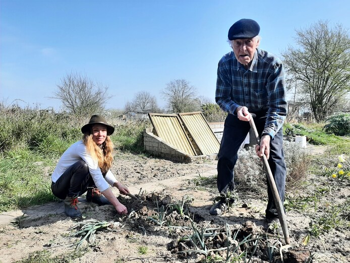 John Leddy (92) stopt met zijn volkstuin in Oudheusden, zijn plek voor ...