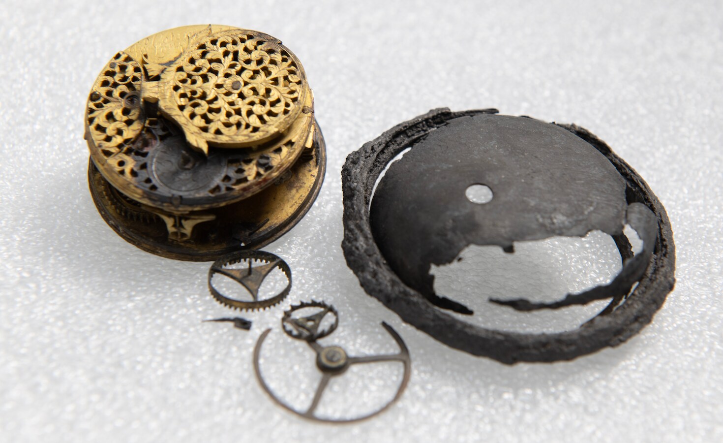 Waarom zit deze dobbelsteen in een kooitje? Gorcumse ‘schatbewaarders ...