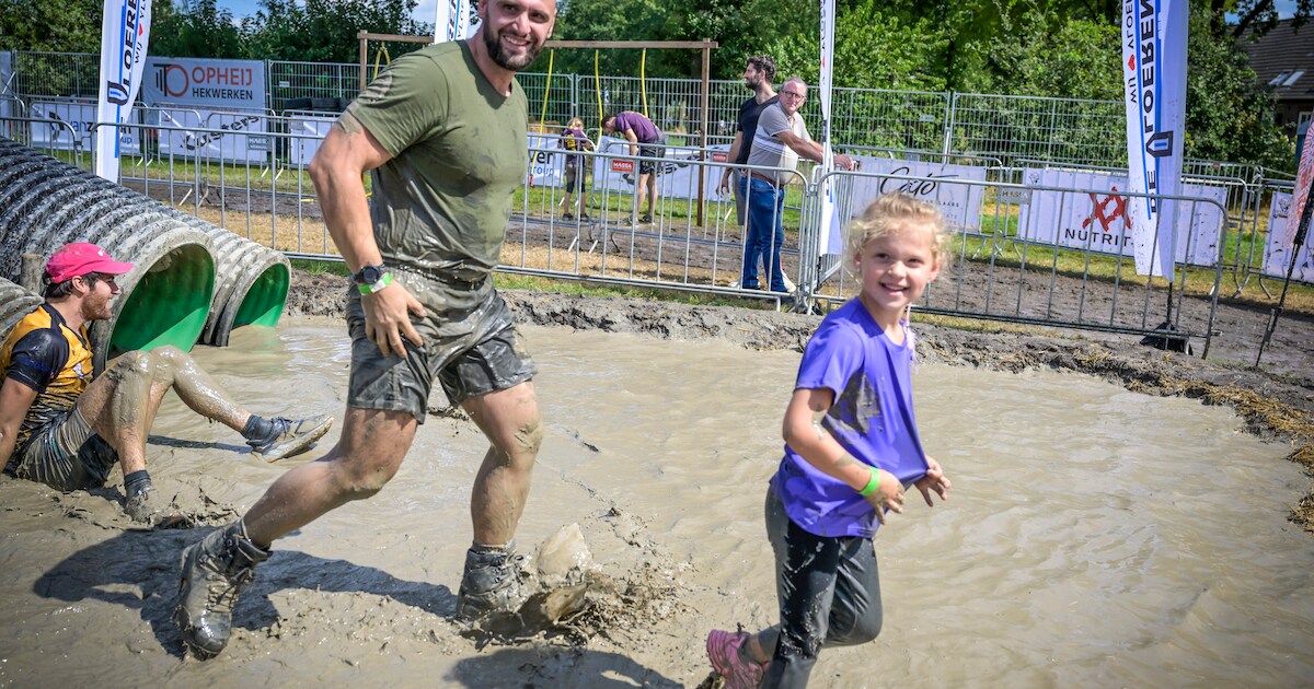 Met het hele gezin door de modder op de Buffelrun: ‘We gaan tot in de ...