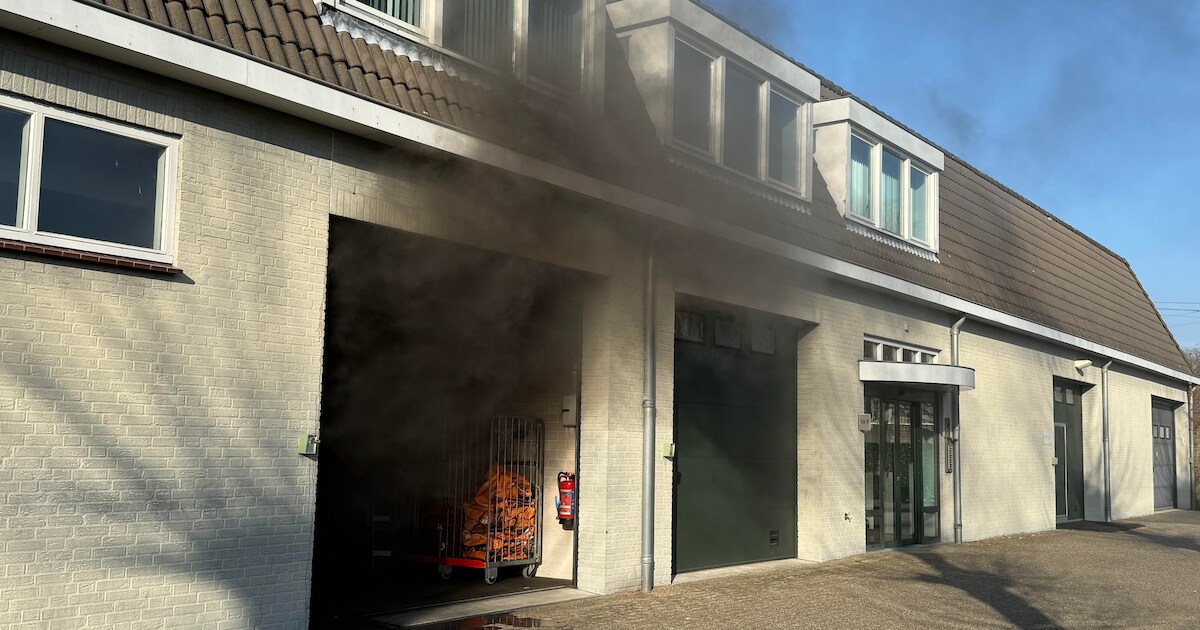 Wanneer iemand vuurwerkresten in prullenbak gooit na uitvaart in Vught gaat het mis | 112 nieuws ...