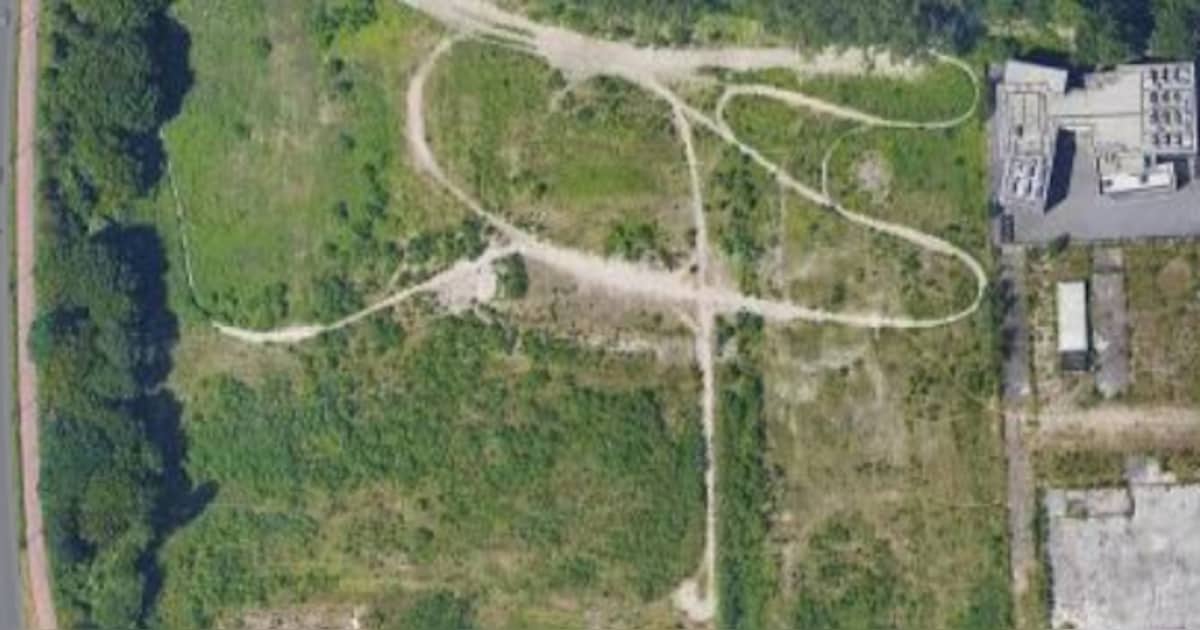 Jong kind ernstig gewond bij botsing op crossbaan in Tilburg, traumaheli neemt slachtoffer mee ...