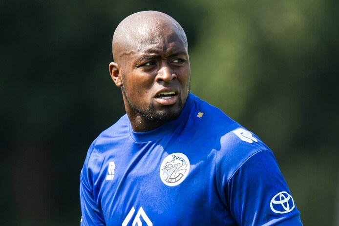 Gravenberch op trainingskamp met FC Den Bosch, andere proefspelers in ...