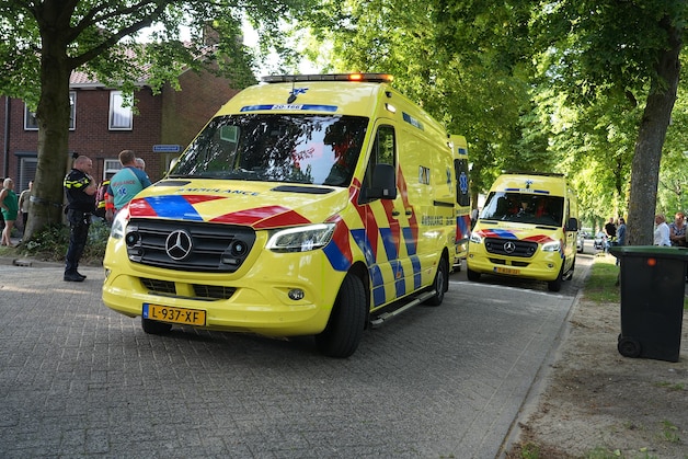 Man ernstig gewond door ongeluk met barbecue in Dongen | Regio | BD.nl