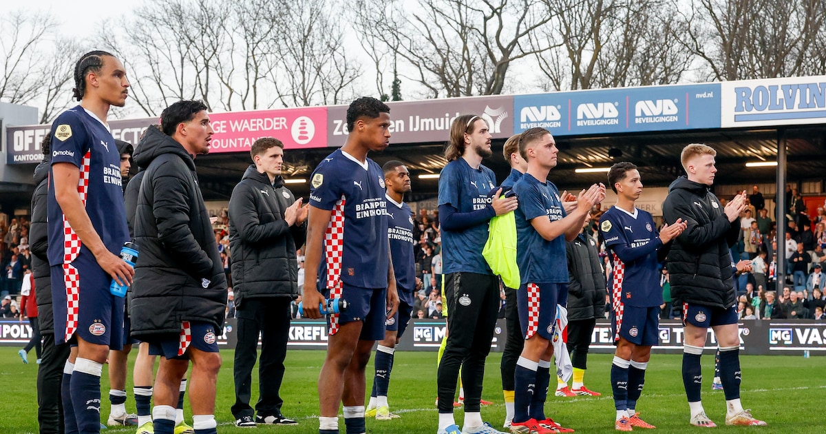 Het geeft te denken wat PSV momenteel laat zien, om maar te zwijgen van ...