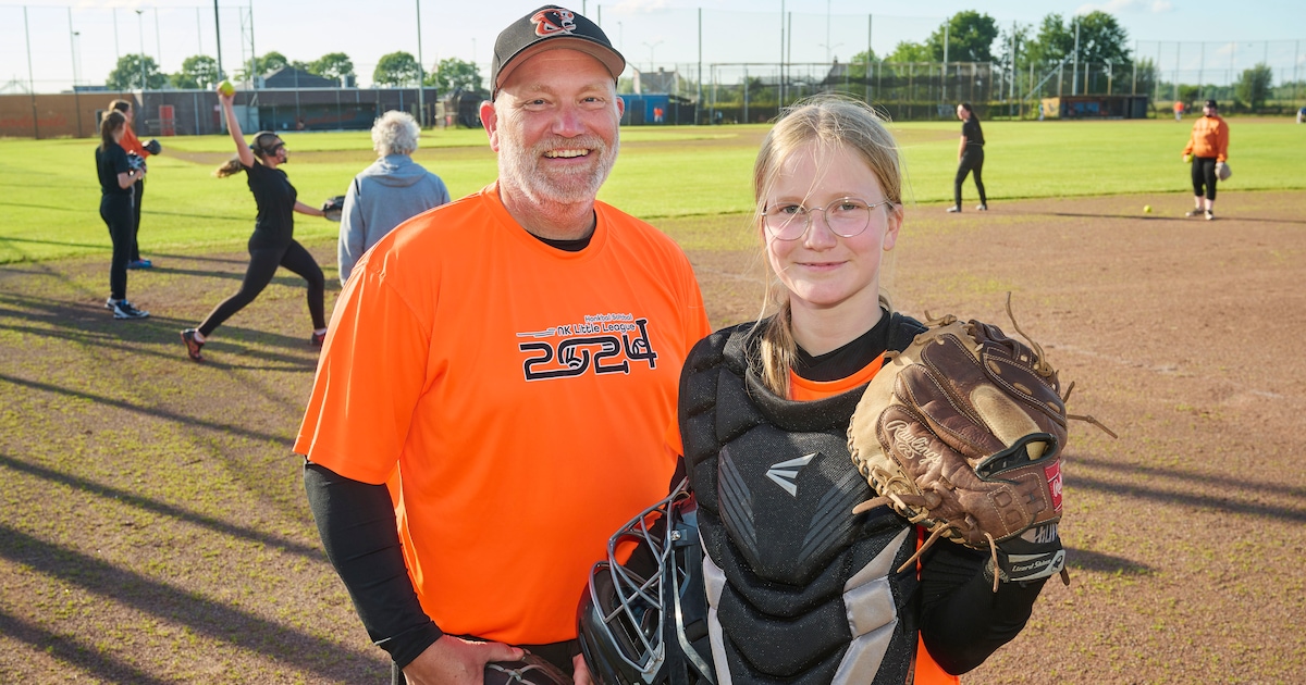 Vader Marc en dochter Lotte uit Oss gaan samen naar EK softbal: ‘We ...