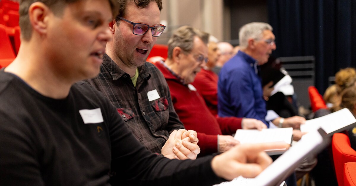 Gezocht zangers met een haperend brein: het Participatiekoor van De ...