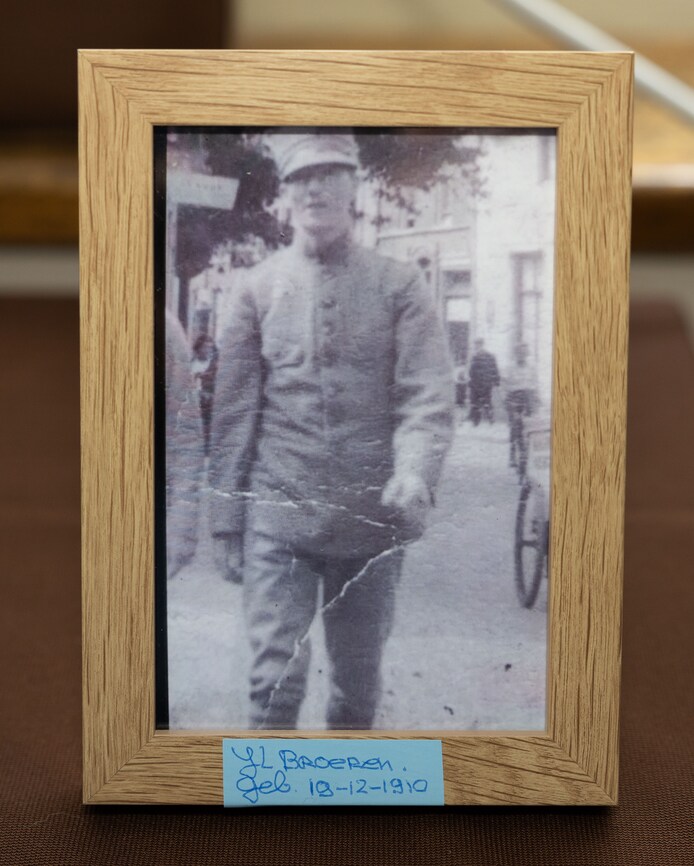 Bossche soldaat Jo Broeren van het Regiment Wielrijders postuum geeërd ...