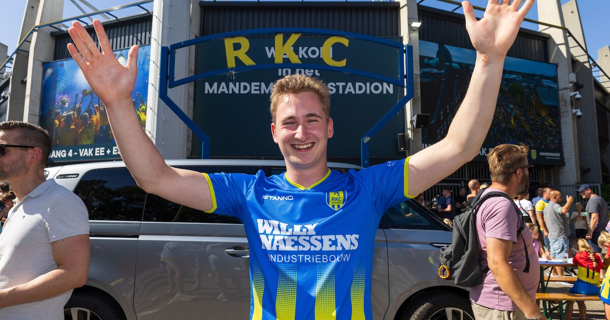 Tim (22) is Haarlemmer en groot fan van RKC: ‘Gemoedelijke club. En je ...