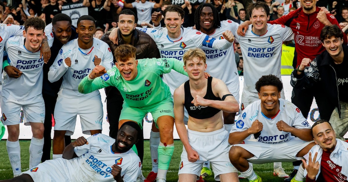 Wat een stunt! Telstar zet koploper PSV voor tweede keer dit seizoen ...