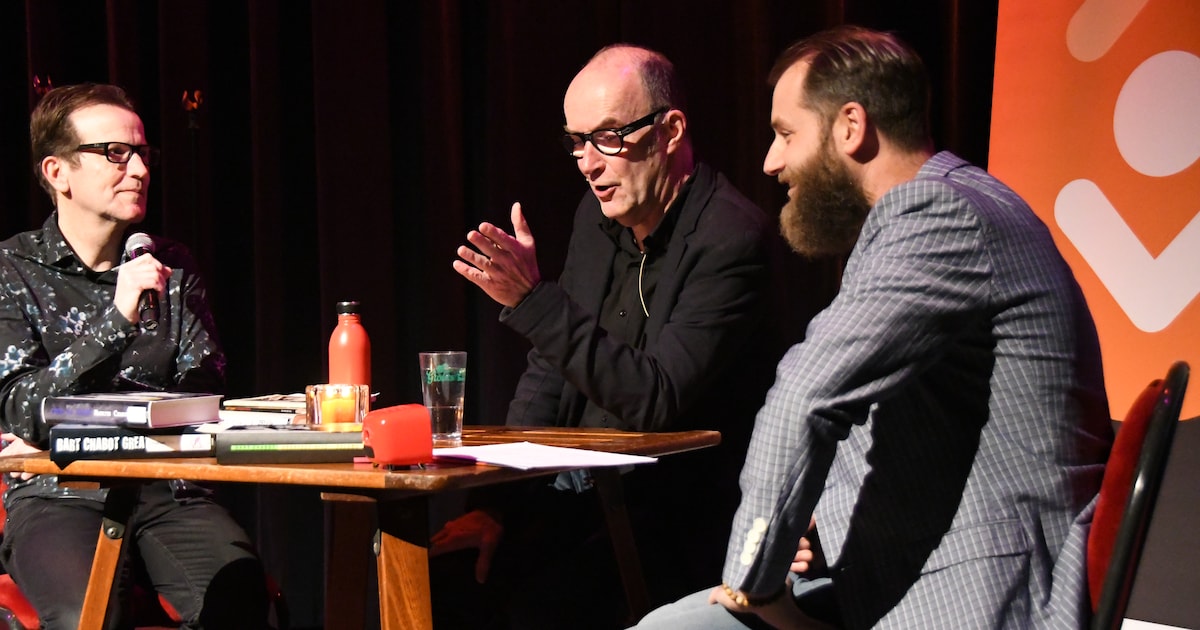 ‘Bart Chabot was op dreef tijdens deze gevarieerde poëzieavond ...