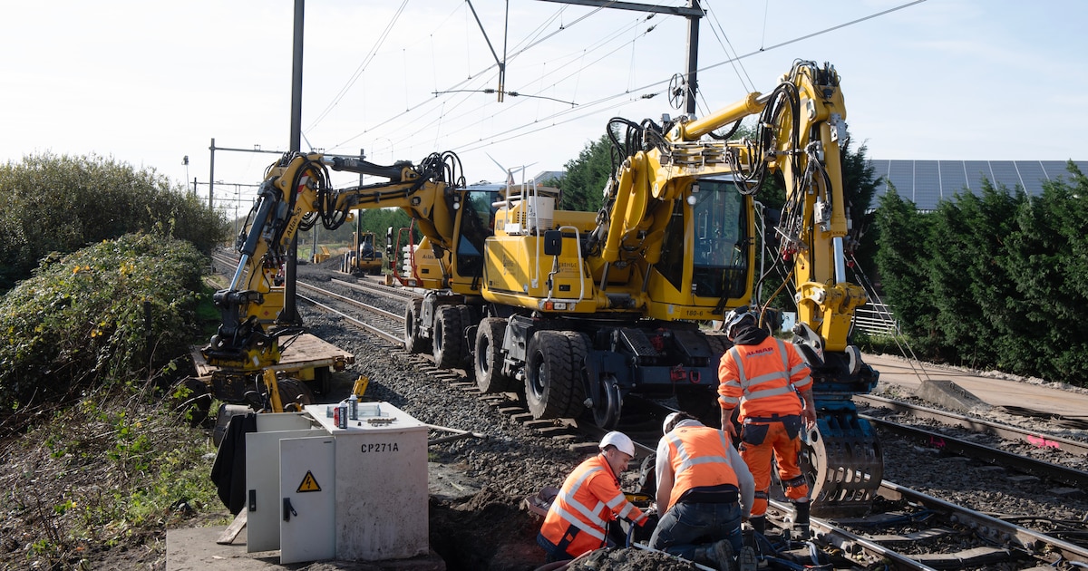 Een monsteroperatie aan het spoor na de enorme crash in Meteren: kan de ...