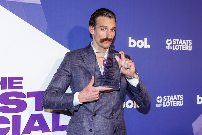 Pieter Valley en Bankzitters winnaars bij The Best Social Awards ...
