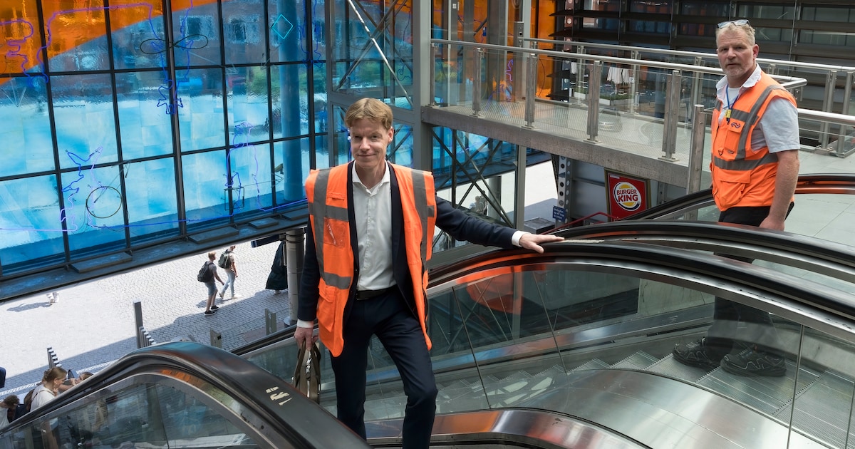 Vandalisme en waterschade ontregelen liften: station Den Bosch zoekt oplossingen | Den Bosch | BD.nl