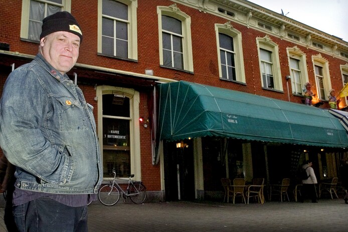 In memoriam: Gerard Tromp, de eigengereide sodemieter van Buitenbeentje ...