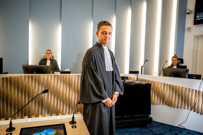 Hoogbegaafde Tim (20) is de jongste advocaat ooit: ‘Het ging allemaal ...