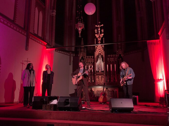 Popronde Uden: nieuw Nederlands talent in kerk en kroeg tijdens gratis ...