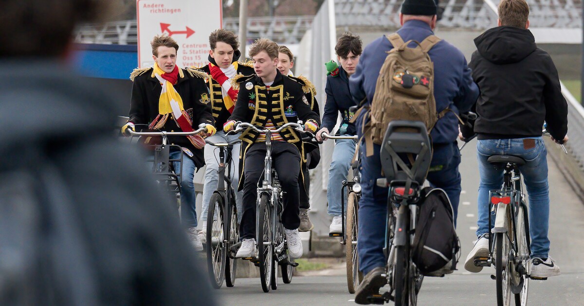 11-11 vieren op een schooldag, kan dat in Oeteldonk? Dat hangt ervan af ...