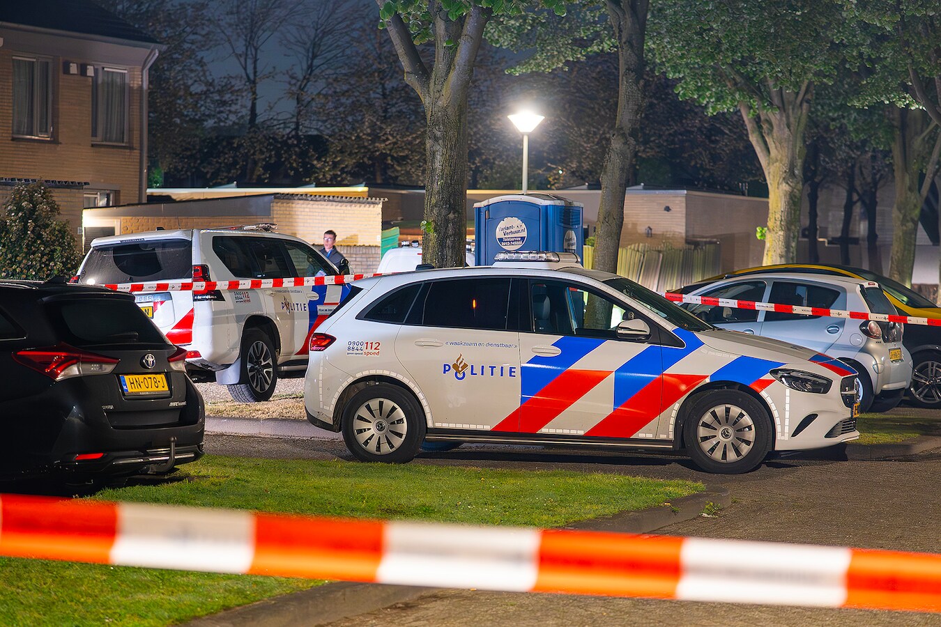 Schade aan woning na explosie in Oss, vermoedelijk door zwaar vuurwerk ...