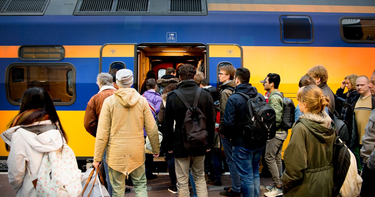 Op de luidspreker bellen, ranzige toiletten en zwartrijden: dit is de ...