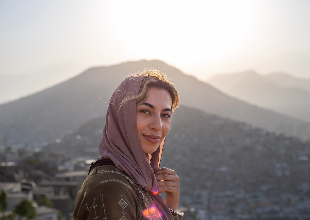 Hila Noorzai reageert op offline halen docuserie Voorbij de taliban ...
