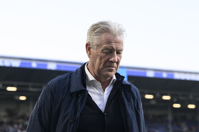 Willem II en trainer Peter Maes per direct uit elkaar | Willem II | bd.nl