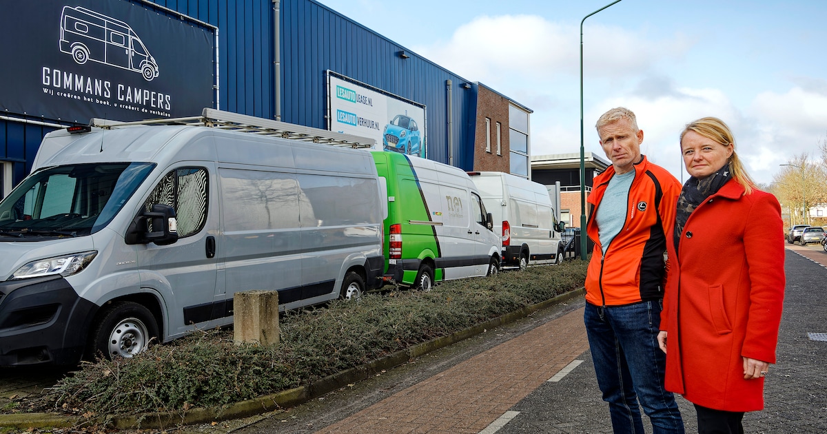‘We zijn gewoon opgelicht’: failliete camperbou­wer laat 52 slachtof ...